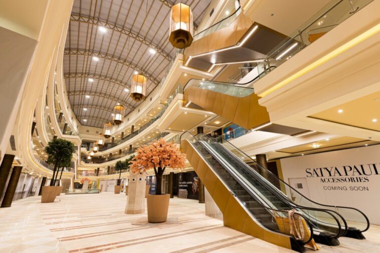 Phoenix Palassio is a new mall in Lucknow - The Tiles of India