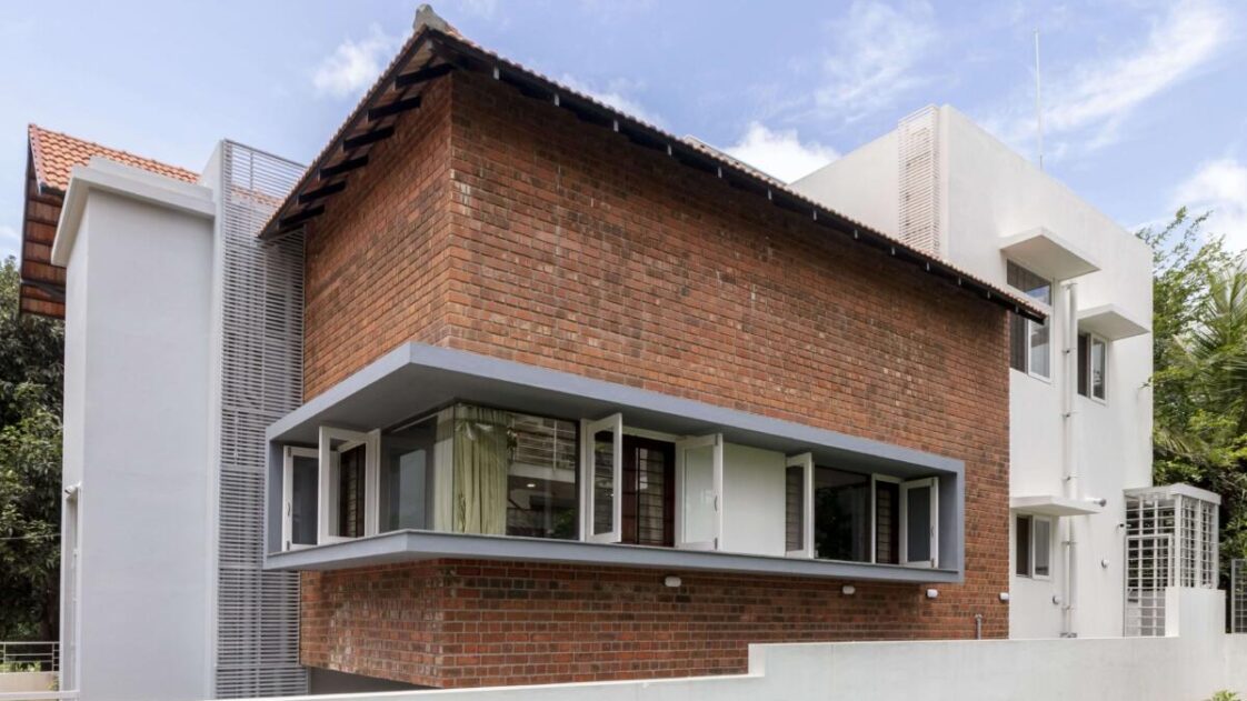 10 Beautiful Front Wall Tile Designs for Indian Homes - The Tiles of India