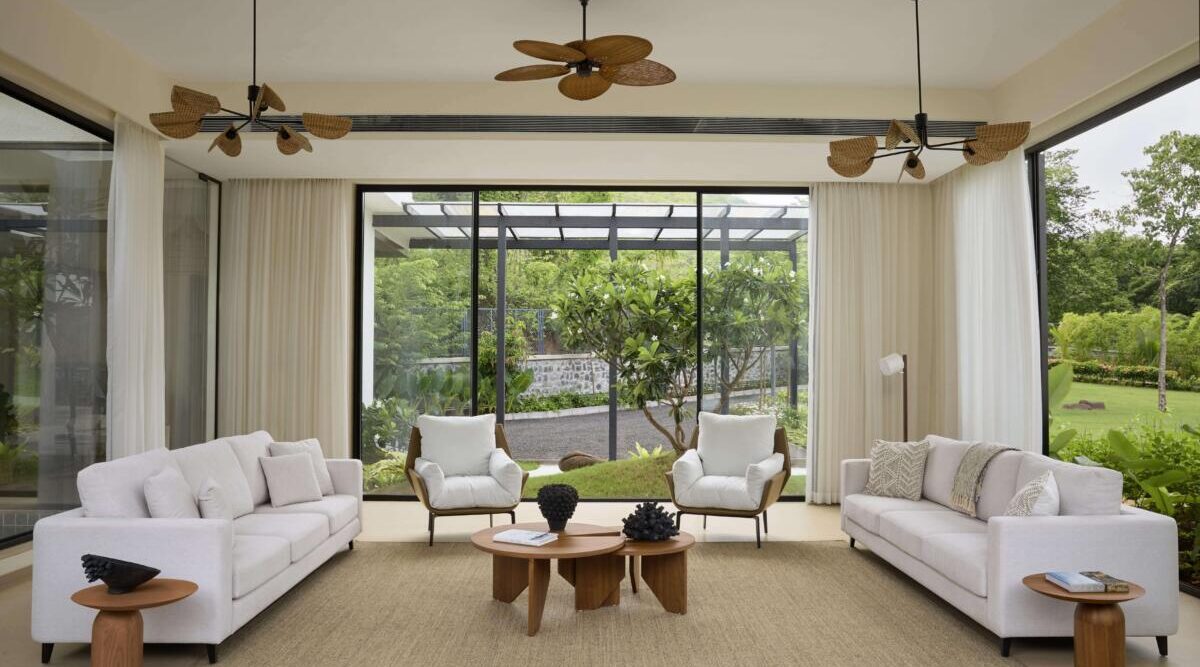 10 Beautiful Front Wall Tile Designs for Indian Homes - The Tiles of India